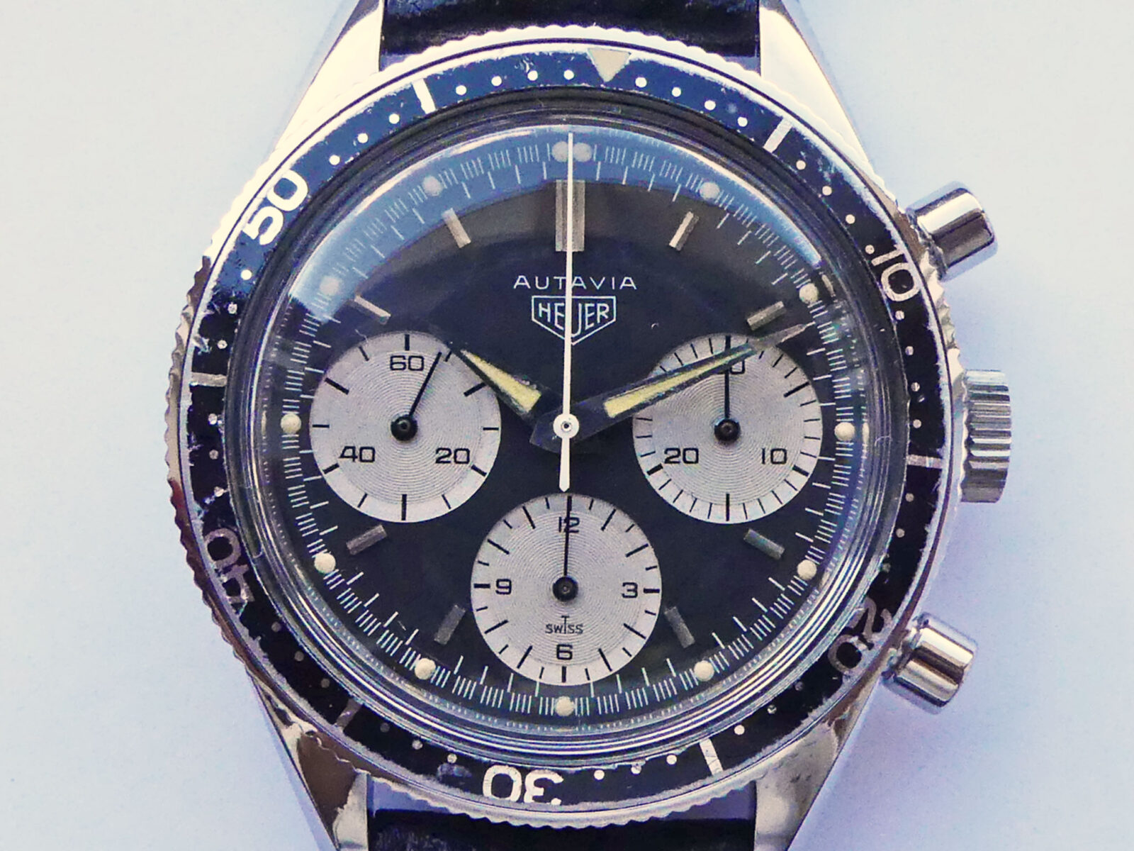 Vintage Heuer Autavia “Dot´s & Slashes” Ref. 2446M 2nd exec ...